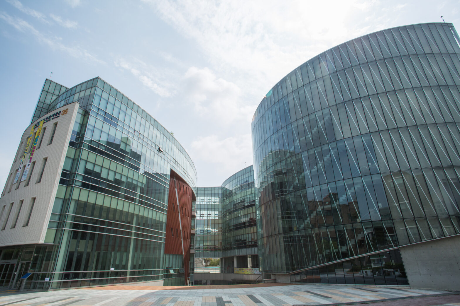 SU Adds New Departments – Division of AI Convergence and Department of ...